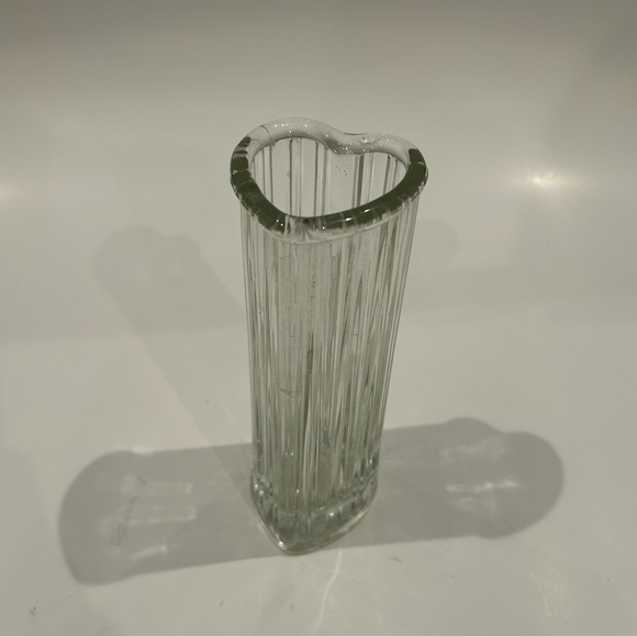 Accents | Vintage Ribbed Heart Shaped Glass Vase | Poshmark